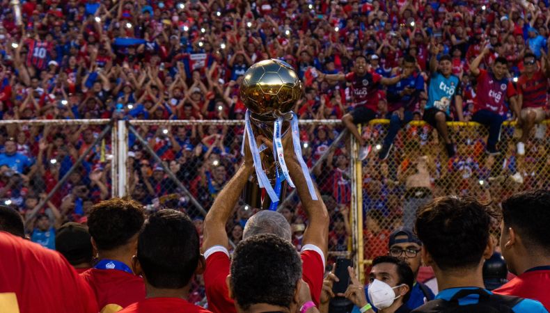 FAS campeón del Clausura