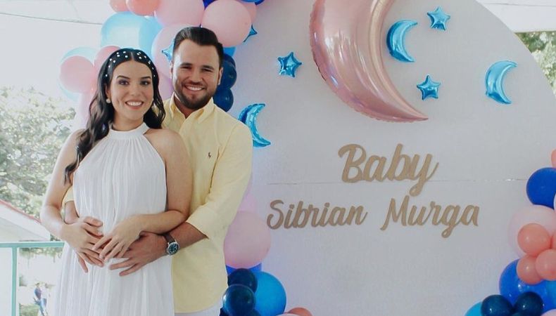 Le damos la bienvenida a la hija de Mishelle Murga y Mario Sibrián