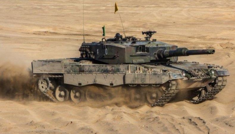 Ucrania recibe tanques de combate