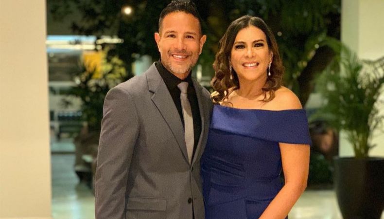 Billy Calderón destaca los 25 años de trayectoria profesional de su esposa