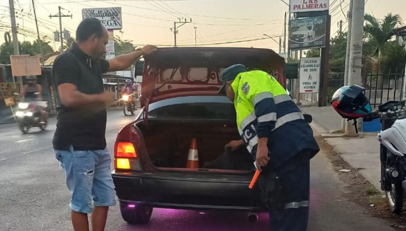 PNC realiza controles vehiculares en distintos puntos de país