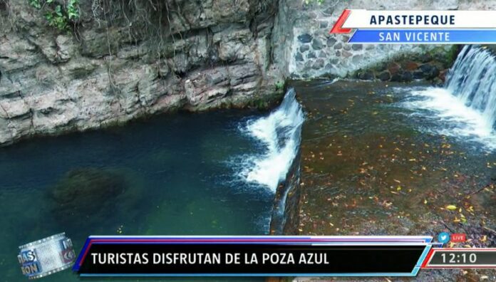 ¡La Poza Azul, un escondite natural en San Vicente!