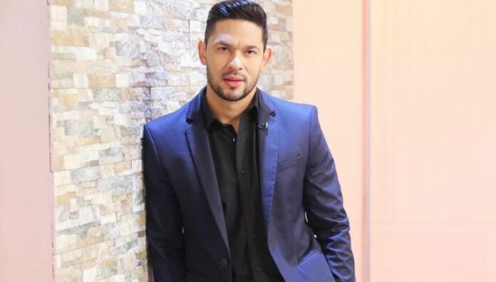 ¡Alex Carranza vuelve a “Viva la Mañana”!