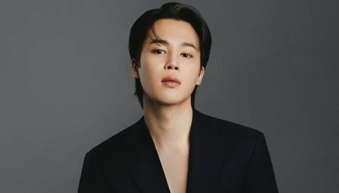 Jimin miembro de BTS, lanza su primer álbum en solitario, “Face”