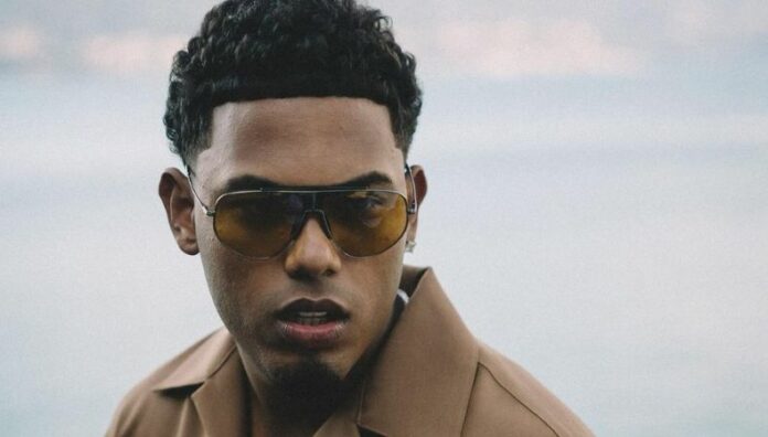 Myke Towers sorprende a sus fanáticos tras lanzamiento de su cuarto álbum