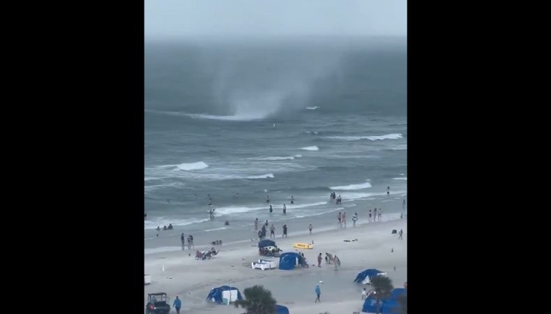 Tromba marina dejó dos lesionados en Clearwater Beach, Florida