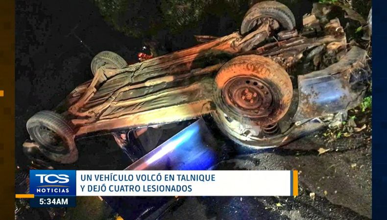 Cuatro personas resultaron lesionadas en un accidente de tránsito