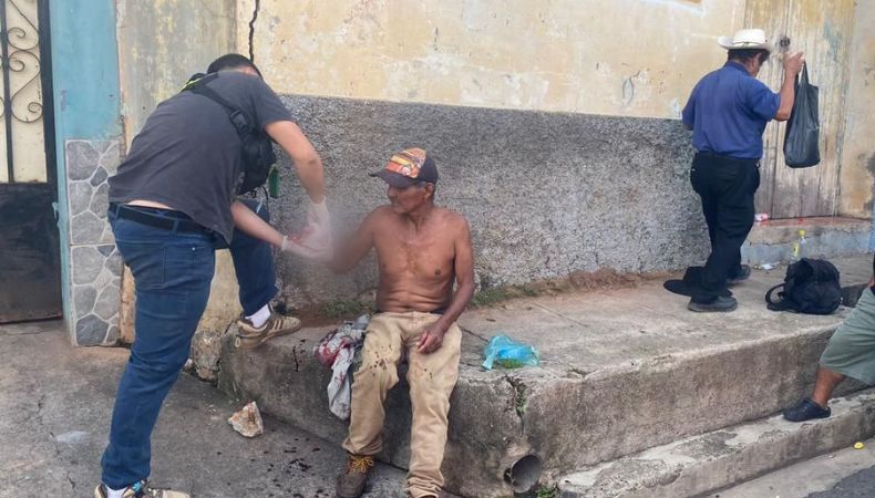 En desarrollo: Atienden a persona herida por corte punzante
