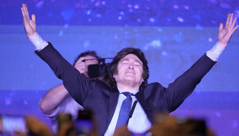 ¡El inesperado triunfo de Javier Milei al ganar las primarias! ¡El inesperado triunfo de Javier Milei al ganar las primarias!