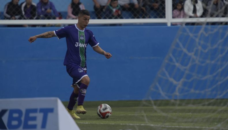 Kevin Santamaria, nominado a jugador del año en la segunda división de Perú