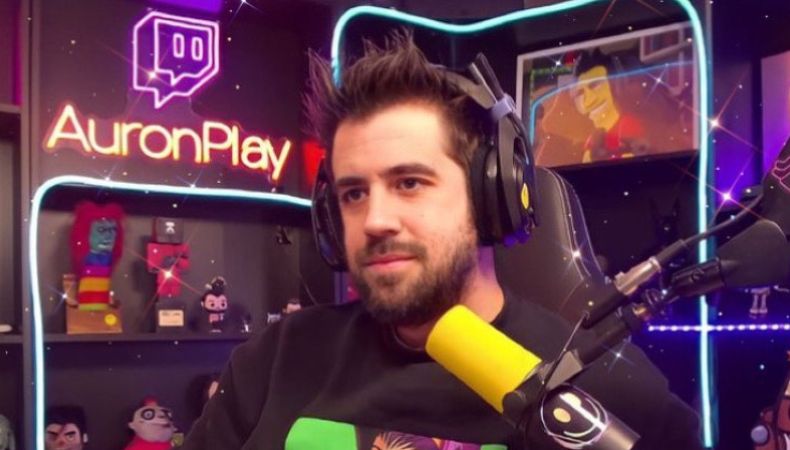 Auron Play reaccionó a las elecciones presidenciales en El Salvador