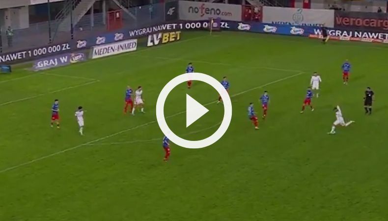 ¿Te recuerdas de Podolski? Tienes que ver este golazo